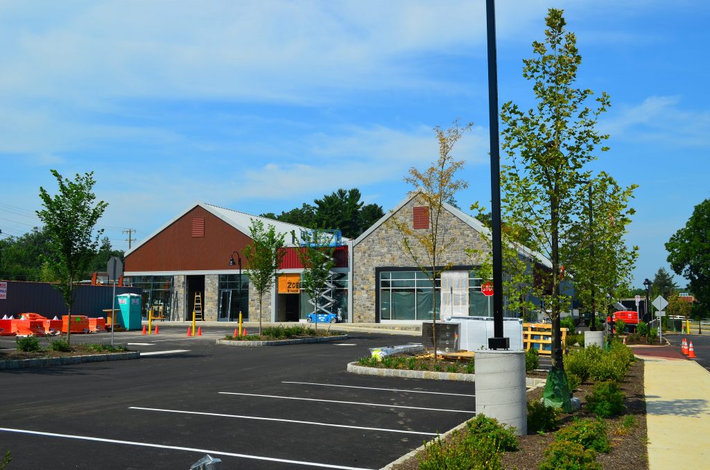 The Shoppes at Ellis Preserve - Knight Wall Systems